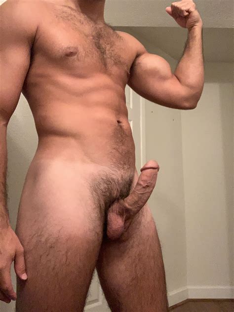 Video Guys Doing Either Single Or Double Biceps While Naked Page LPSG