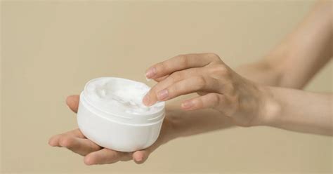Why Should You Use Moisturizer Everyday Is It Important
