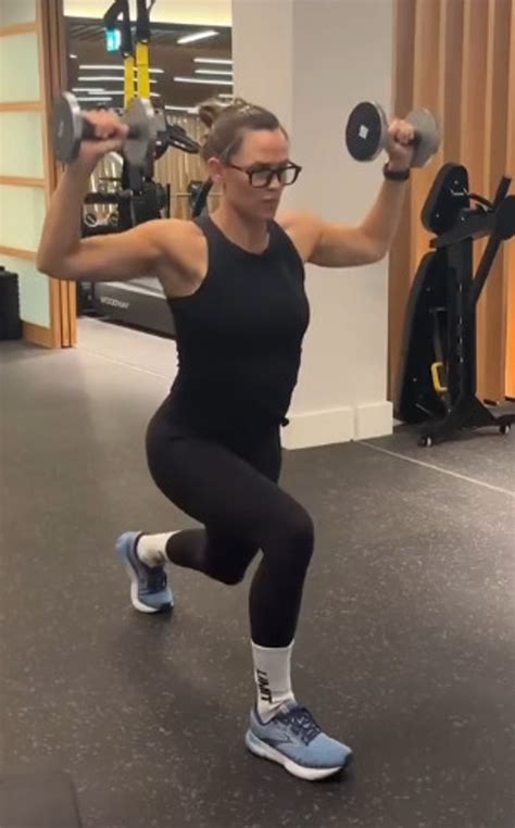 Jennifer Garner Workout Routine For Elektra