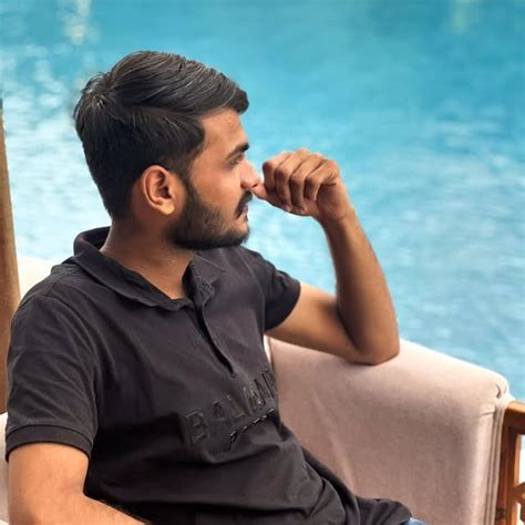 Arya Tadha Arya15 • Threads Say More