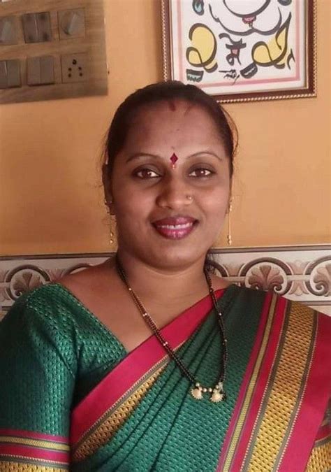 Pin By Anil Kumar On Auntie Beautiful Girls Body Indian Long Hair