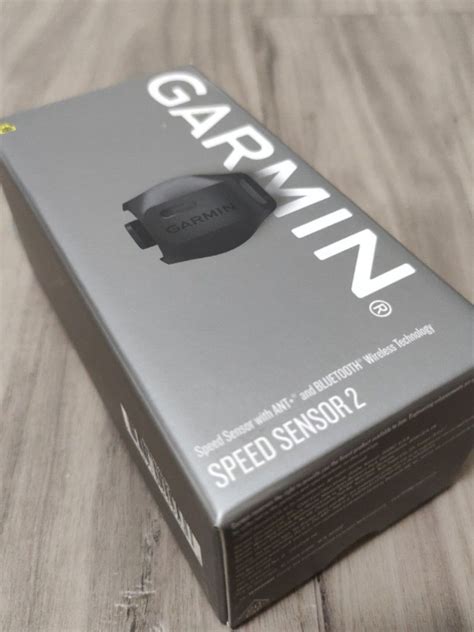 Garmin Speed Sensor 2 Sports Equipment Bicycles Parts Parts Accessories On Carousell
