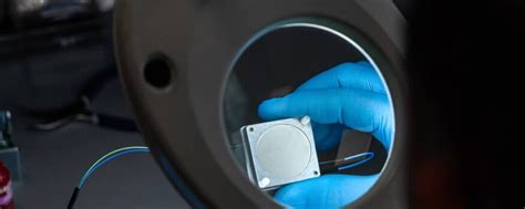 Nanoscale Metrology For Demanding Environments Queensgates Nanoceramic Nanosensor Series