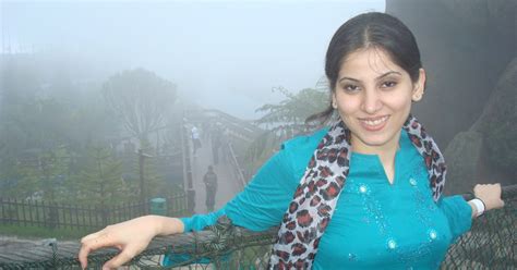 Beautiful My Arab Pics Poland Girls In Honeymoon Trip