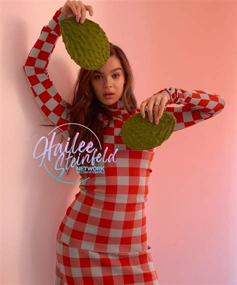Hailee Steinfeld Nude Porn Pictures Xxx Photos Sex Images 4055610