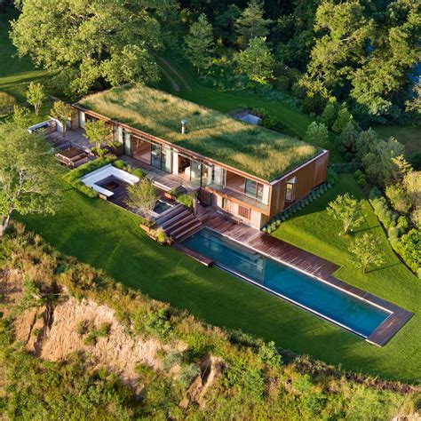 Prefabricated Modules Form Waterfront North Fork Bluff House By Res4