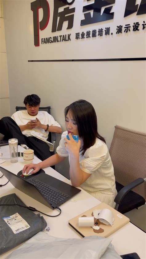 圖文ppt通用排版的核心思路。更多教學内容加助教老師line：300excel，獲取全套課程和檔案！點鏈接開始學習：line