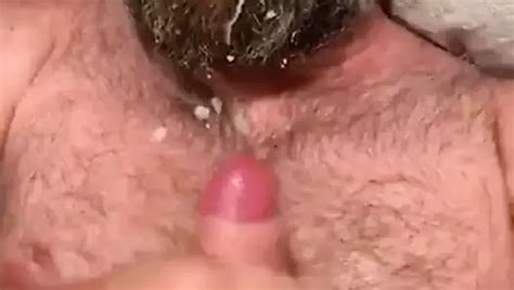 Sexy Bärtiger Otter Mit Sexy Augen Lutscht Papi Xhamster