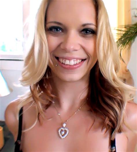 Autumn Foxx Model Profile