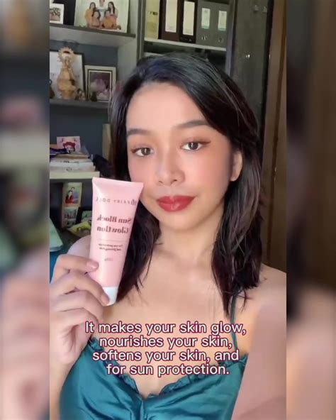 Sun Block Is A Must Protect Your Skin From The Harsh Sun 🌞 With Our Sun Block Glowtion Spf 70