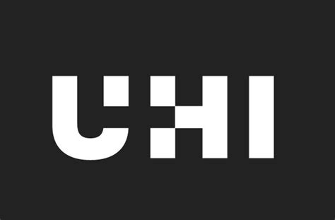 Uhi Tops The Charts Am Pàipear