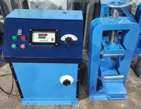 Digital Flexural Testing Machine Capacity 10Ton At 51000 Piece In New Delhi