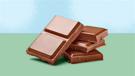 The Effects Of Eating Chocolate Every Day According To A Dietitian