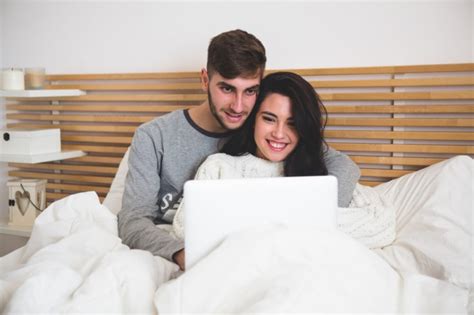 Moms Ini Rekomendasi Film Semi Korea Untuk Ditonton Bareng Dads