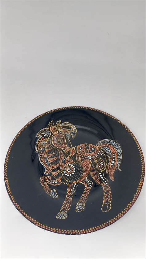 Винтажная советская декоративная тарелка с изображением Лошади рисунок СССР купить по низким