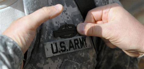Texas Guardsman Receives Second Cib Article The United States Army