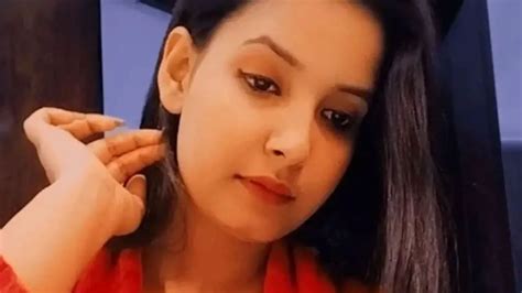 Explore Natasha Rajeshwari Wikipedia Age Biography Husband Height Career Aitechtonic