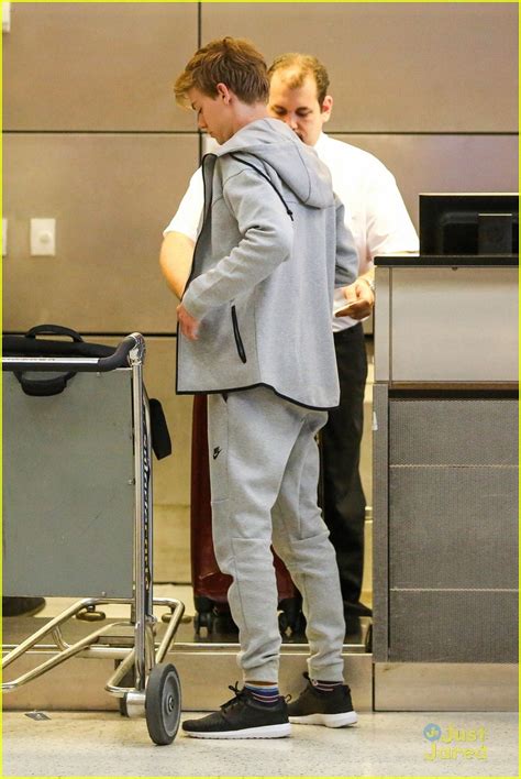 Thomas Brodie Sangster Shares Funny Story About Looking Himself Up On