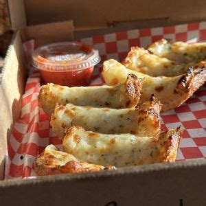 SLAP BOX PIZZA AND WINGS - Updated May 2025 - 14 Photos - 2932 S Lone Pine Ave, Springfield ...