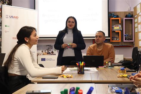 👩‍🎓🧑‍🎓ტყიბულის რაიონის განვითარების ფონდში Usaid ის ადგილობრივი თვითმმართველობის პროგრამის