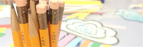 Free Classroom Objects Games And Activities For The Esl English Classr The Magic Crayons