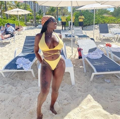 Beach Body ShesFreaky