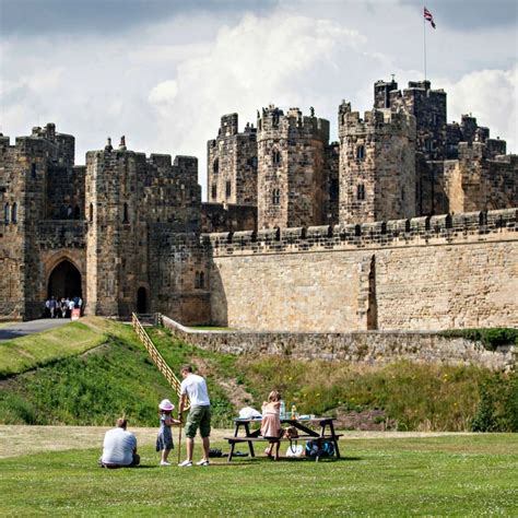 Alnwick Castle Northumberlands