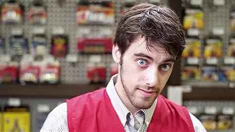 Hawkeye Actor To Reportedly Play Lead Character In Call Of Duty 2024