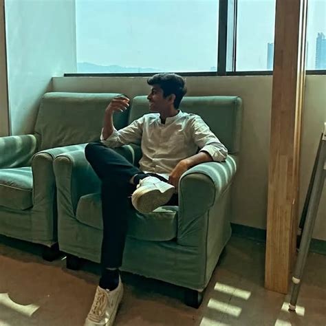 Ankit Ankittiwarii15 • Threads Say More