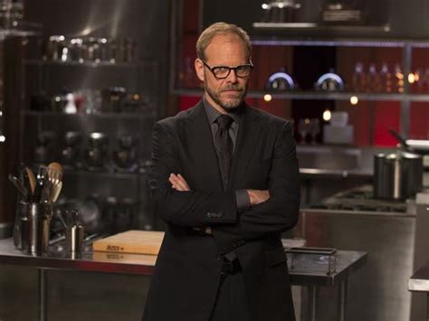 Cutthroat Kitchen Host Hd Wallpaper