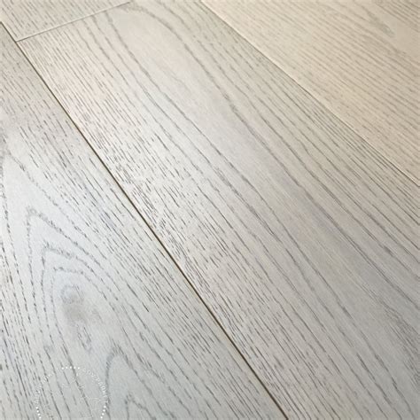 Инженерная доска Workshop Дуб White Smoke купить в Москве по цене 3990 руб за м² в каталоге