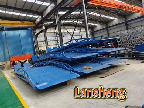 Lansheng Loading Ramp Scissor Lift Loading Dock Ramp Loading Dock Forklift Ramp Mobile Container