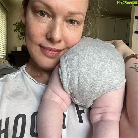 Erin Cummings Wiki Biography Age Gallery Spouse And More