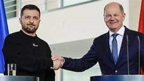 Шолц 2 7 милијарди евра воена помош и орден за Зеленски Expres Mk