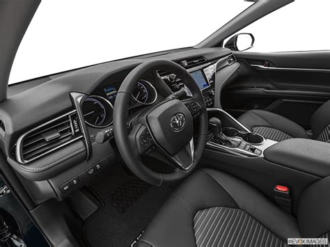 2020 Toyota Camry Hybrid Reviews Price Specs Photos And Trims