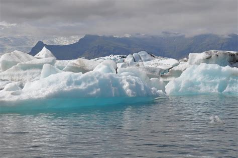 why does ice float on water definition in alcohol