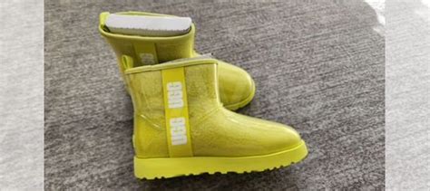 Ugg купить в Санкт Петербурге по низкой цене с доставкой Личные вещи Авито
