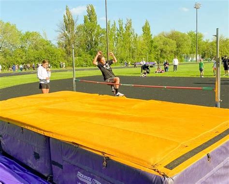 Bailey Bernstein Twin Towns Meet Held Local Sports News