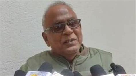 বহিষ্কারের আশঙ্কায় রণে ভঙ্গ দিলেন গোবরডাঙার প্রাক্তন পুরপ্রধান সুভাষ দত্ত বাংলার মুখ