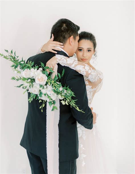 The Difference Between Neutral Vs Natural Wedding Makeup