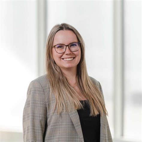 Linda Wölfle Customer Care Agent Hartmann Group Xing