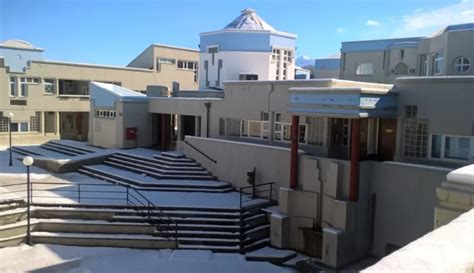 ΚΑΤΑΓΓΕΛΙΑ «ΦΩΤΙΑ ΑΙΣΧΟΣ ΝΤΡΟΠΗ ΚΑΙ ΑΠΟΤΡΟΠΙΑΣΜΟΣ ΤΑ ΑΡΙΣΤΑ ΔΗΜΟΣΙΑ ΠΑΝΕΠΙΣΤΗΜΙΑ ΣΕ ΣΥΝΕΧΗ