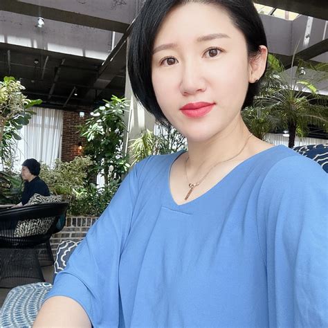 서지현 오늘 셀카 좀 맘에 듬🤣 스노우는 사랑😍 뽀샤시 뽀샤시 ️ 셀카는스노우 피부매끈 닥터큐민콜라겐 Facebook