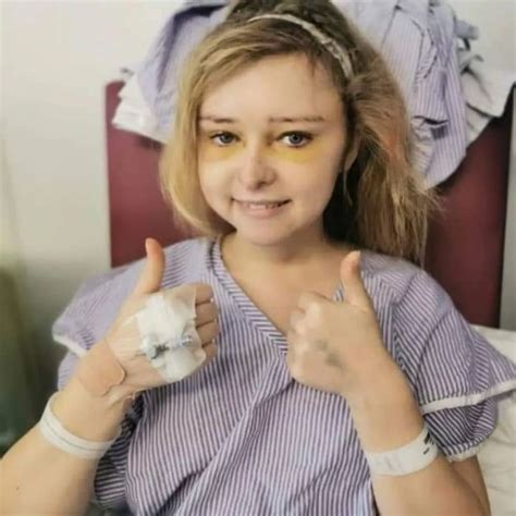 Katie Everetts Instagram Twitter And Facebook On Idcrawl