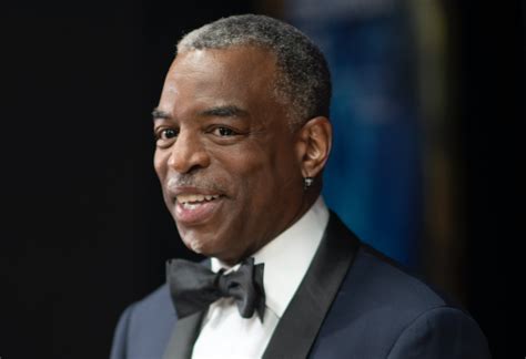 Levar Burton Having Black ‘jeopardy Host Is ‘good For America