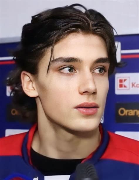 Michal Mrázik…💟 Estilos De Cabello Hombre Famosos Lindos Peinados