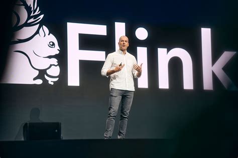 confluent presenta confluent cloud para apache flink
