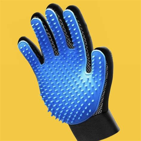 Перчатка расческа для вычесывания шерсти животных кошек собак купить с доставкой по выгодным