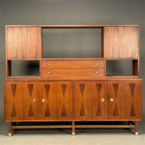 Lot 096 Stanley Mid Century Credenza With Removable Top Section Base