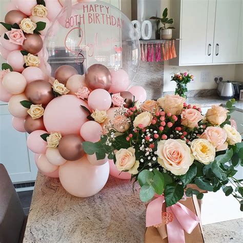 Flower Bouquet In Balloon At Shanita Parker Blog